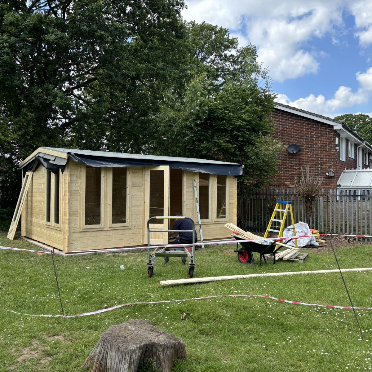 Deanwood Primary School - Mr Slack's Reading Garden
